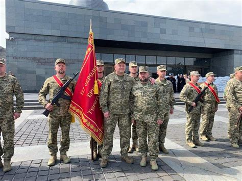 Сьогодні 27 серпня 2022 року 117 окрема бригада територіальної оборони отримала Бойовий Прапор