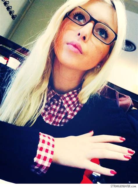 Girls With Glasses Are An Enjoyable Sight Strange Beaver