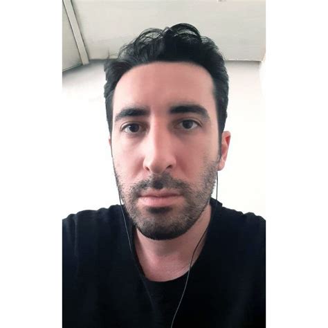 babak gholamzadeh medium