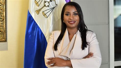 Magistrada Presenta Candidatura Al Consejo Del Poder Judicial