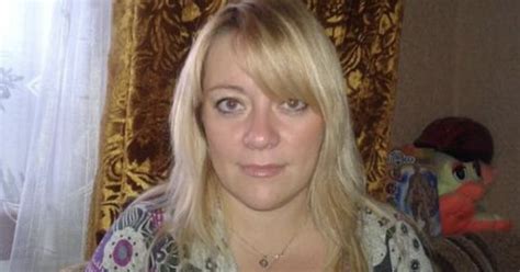 Була в гостях у подруги коли до неї зателефонував мій чоловік Я рефлекторно підняла трубку і