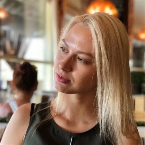 Aidro Kp6frzo0br7zy2nbt20iulgwhyasfrmptta35rdkqy S900 C K C0x00ffffff No Rj