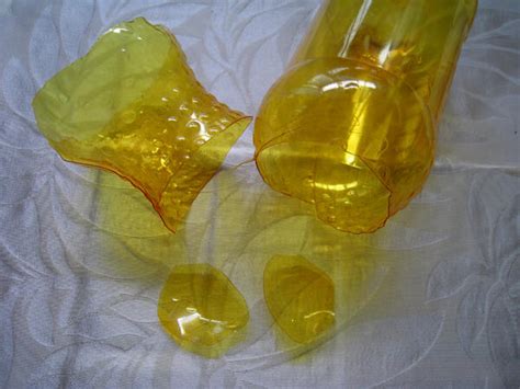 Идеи от разВихрено Как да си направим обици от пластмасово шише Статии Jenite Bg