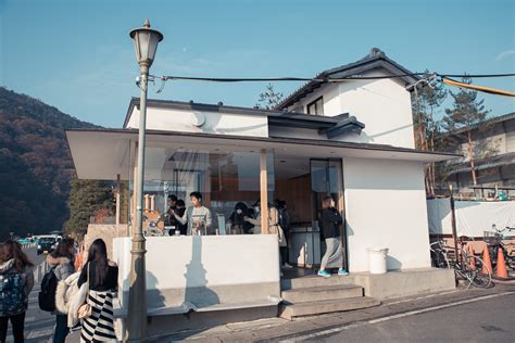 【日本】京都。嵐山咖啡廳 Arabica Kyoto Arashiyama 渡月橋旁喝咖啡