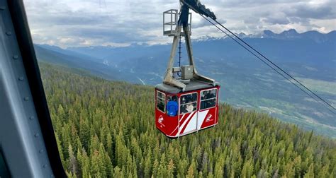 Our Honest Review Of The Jasper Skytram Getaway Couple