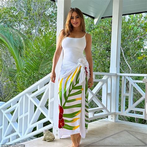 Photos Sofia Vergara Flaunts Her Fit Figure In A White Swimsuit