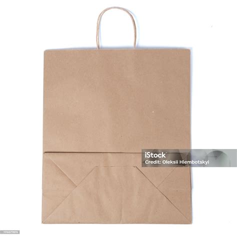 점심 이나 음식 또는 흰색 고립 된 배경에 손잡이와 구매에 대 한 재활용 빈 크래프트 종이 쇼핑 가방의 모형 가방에 대한 스톡 사진 및 기타 이미지 Istock