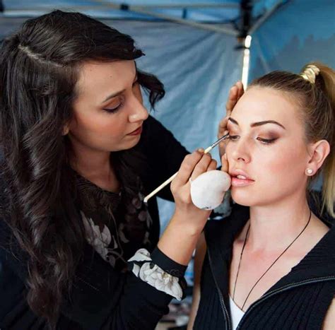 Home Amber Louise Makeup Artistry