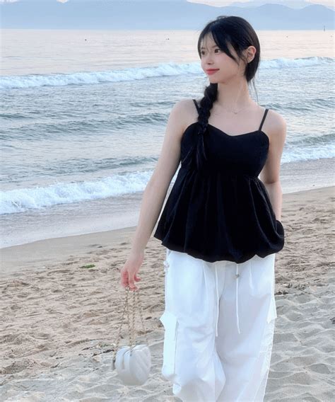 [부유방삭제 ]로웰 스모크밴딩 펌킨 벌룬핏 뷔스티에 나시 블라우스 여름 휴양지룩 휴가룩 바캉스룩 비치룩 데이트룩 에이블리