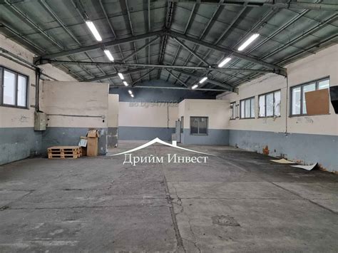 Пловдив Склад Производствено помещение 290 кв м Промишлено помещение 290 кв м Складове