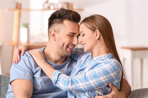 10 Subtle Signs A Woman Wants To Sleep With You Relationship Culture