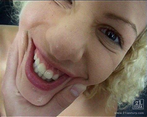 Jacqueline Stones Slutty Blonde Babe Sucks A Dick Babes And Pornstars