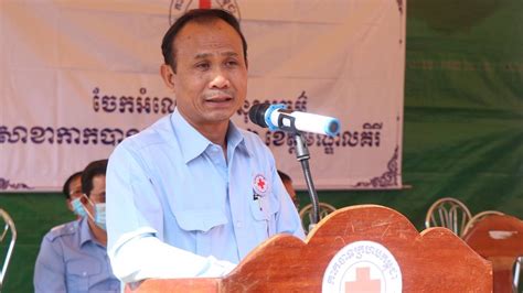 ឯកឧត្តម ស្វាយ សំអ៊ាង អភិបាលខេត្តមណ្ឌលគិរីប្រគល់ផ្ទះថ្មីចំនួន ៤ខ្នង និងចែកអំណោយជូនដល់ពលរដ្ឋចំនួន