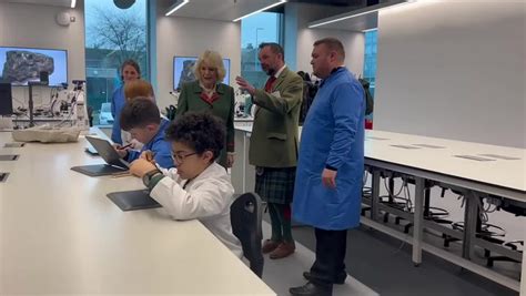 Camilla S Barrier Rituals Hint At Unease On First Outing Since Harry S Book Expert Mirror