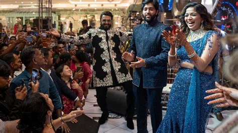 விஜய் பாட்டுக்கு ஆட்டம் போட்ட ஷங்கர் மகன் குடும்பமே சும்மா கலக்குறாங்களே செம பிக்ஸ்