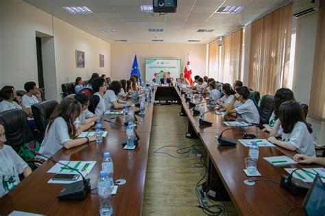 „ეკოლიდერთა სკოლაში“ სწავლა დასრულდა Bpn Ge