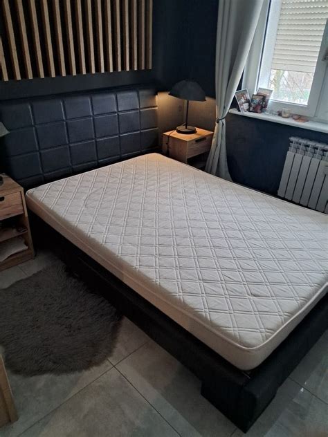 Продам ліжко з матрасом 2 000 грн Меблі для спальні Львів на Olx