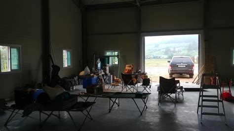 창고에서의 일과