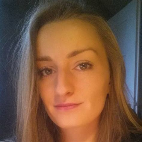 Monika Ostrowska Asystentka Ds Obsługi Klienta Internetowego I