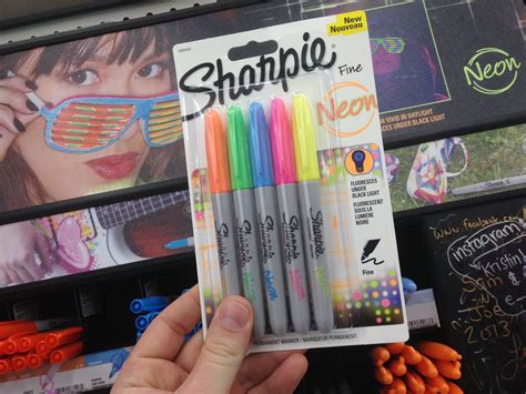 Black Light Sharpies Dream Office Sharpie Black Light
