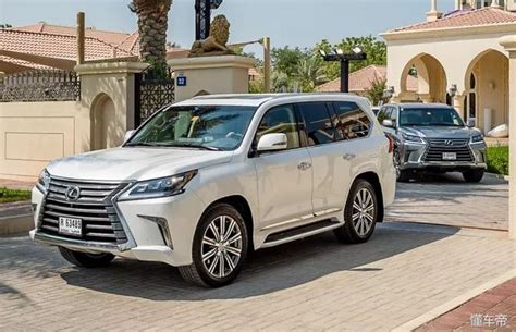 2018款雷克薩斯lx570新上架，加規和中東版有什麼不同 每日頭條