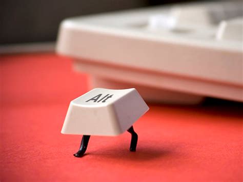 Saiba Como Usar Atalhos De Teclado Para Caracteres Especiais E Símbolos Diy Cross Repurposed Diy