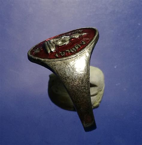 แหวนลงยา หลวงพ่อพระประธาน วัดเขาแดง Ennxo