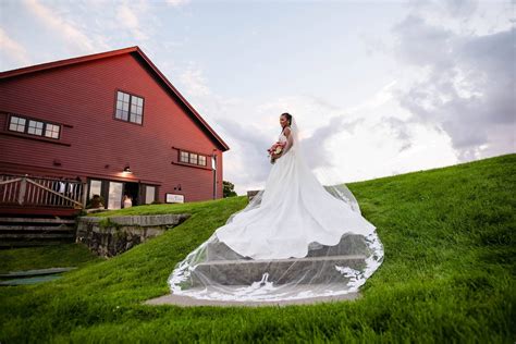 Barn At Gibbet Hill Barn And Farm Weddings Groton Ma Weddingwire