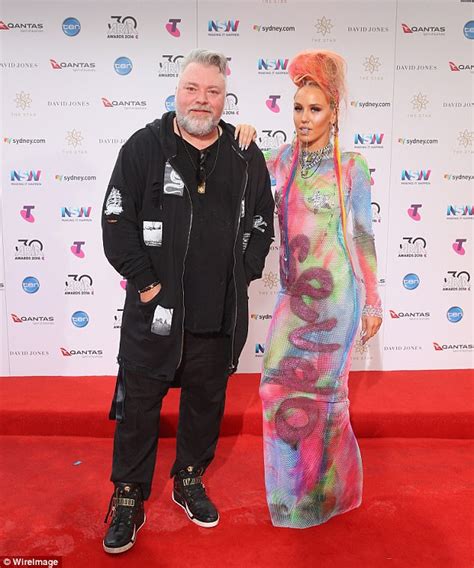 Imogen Anthony Topless For Instagram Makeup Tutorial Daily Mail Online