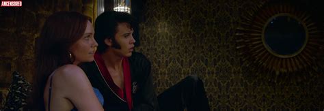 Naked Melina Vidler In Elvis