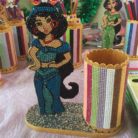 Уран цэцэгс гар урлалын дэлгүүр