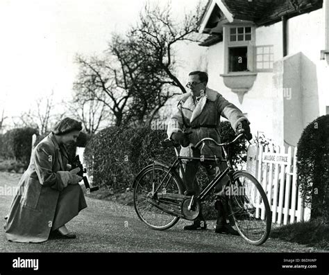 Eric Barker English Comedy Actor And Wife Pearl Hackney At Their