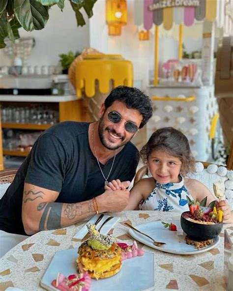 Jad Hadid Mohammad Hassan Hadid Wiki Biography Birthday Career Age Net Worth Wife