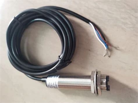 Ideal Photo Electric Sensor Dia 18 Mm Pnp No Nc 4 Wire 500 Mm Sensing Range At ₹ 850 Piece