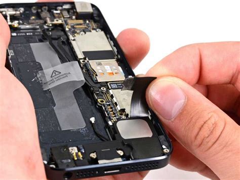 Замена разъема зарядки iPhone 5 цена 850 р | Оригинальные запчасти в ...