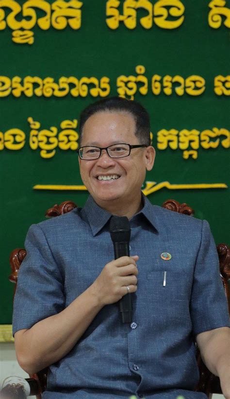 រដ្ឋមន្រ្តីក្រសួងងបរិស្ថាន៖ ផ្លូវស្អាត និងការបណ្តុះផ្នត់គំនិតស្អាត