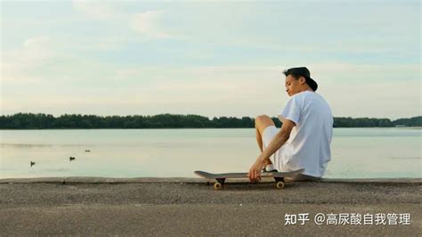 我戒酒戒肉为啥还会痛风？专家：尿酸高真不是吃出来的！ 知乎
