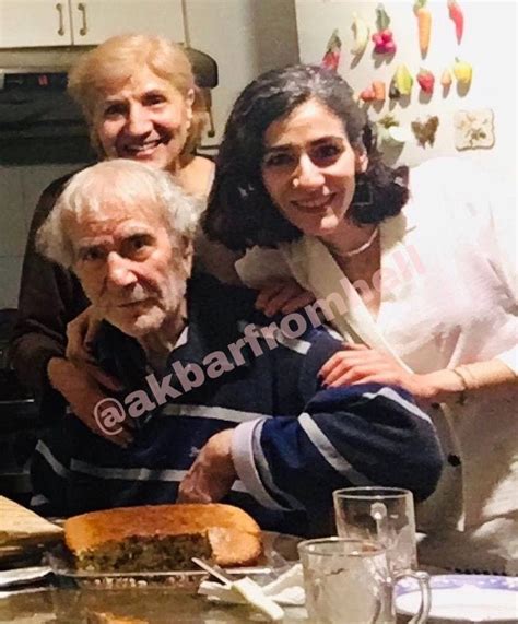 شورای ملی ایران مریم ابراهیمی دینانی ساکن پاریس فرانسه