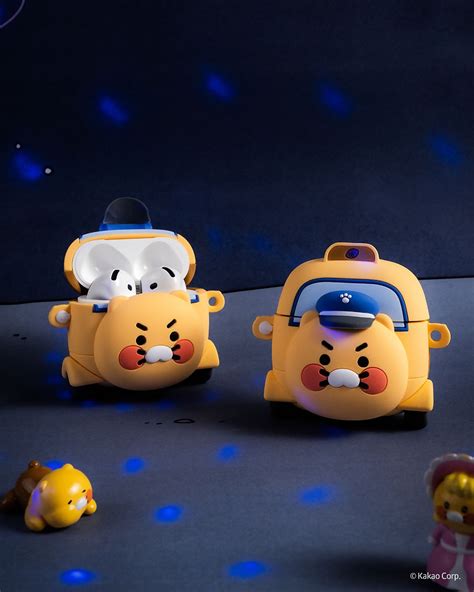 카카오프렌즈 Kakao Friends ⠀ 💛춘식이 에어팟4 케이스💛 출시 ⠀ ⧽ Line Up ⧼ 🚌 카카오프렌즈 춘식버스 에어팟4 케이스 🍔 카카오프렌즈 럭키버거