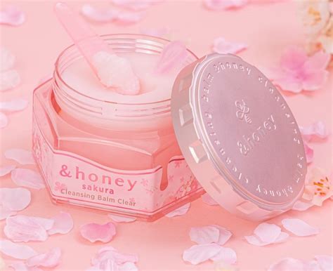 Honeyアンドハニー」サクラ限定デザイン発売！今年はクレンジングバームもサクラ仕様に♪ Emomiu｜エモミュー