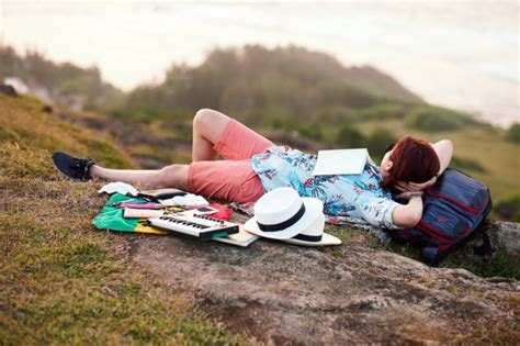 Vicky Nhung V I Vai Tr Trong Mv Vi T Nam Nh Ng Chuy N I Tu I Tr Online