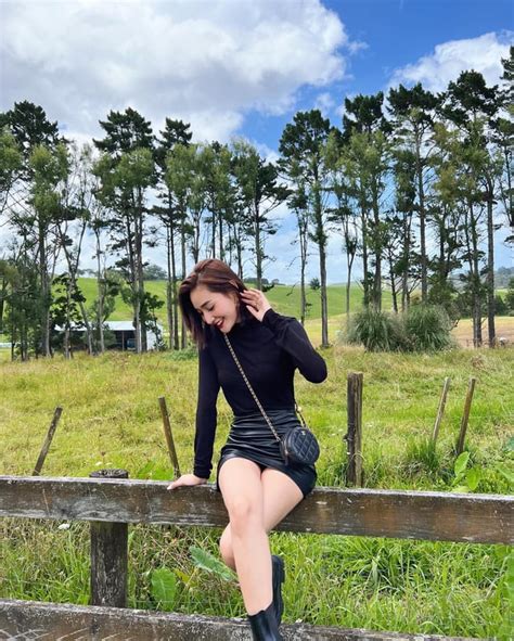 Sachzna Laparan R Celebsph