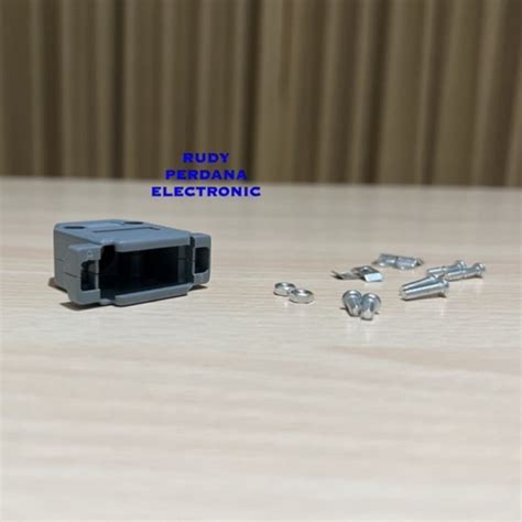 Jual Konektor Socket Soket Cover Tutup Penutup Plastik Vga Db Shopee Indonesia