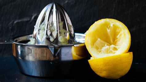 9 Best Substitutes For Lemon Juice
