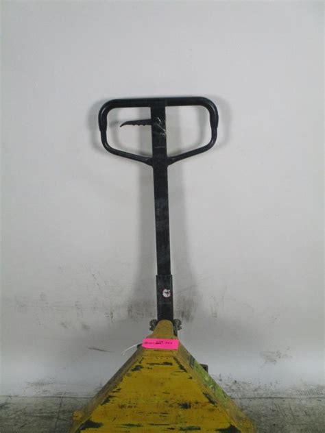 Yale Pallet Jack Property Room