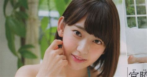 Miyawaki Sakura 宮脇咲良 Matsuoka Hana 松岡はな Hkt48 Weekly Shonen Champion