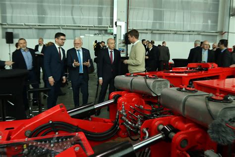 Dok Ing Presents Remote Controlled System For Underground Mining N1