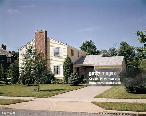 White Suburban House Photos And Premium High Res Pictures Getty Images