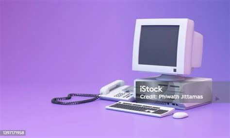 90 년대 스타일 시스템 메시지 창 오래된 빈티지 컴퓨터 마우스 키보드 분홍색과 보라색 그라디언트 Y2k 스타일 현실적인 3d 렌더링에 아이콘 시스템 메시지 창을 팝업