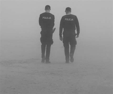 Strzeli W G Ow Dw M Policjantom Nie Waha Si Zaatakowa Wzruszaj Ce Po Egnanie Wroc Aw